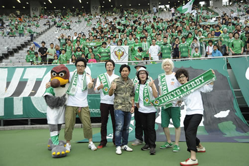 LONG SHOT PARTYの新曲「ハートビート」、ミュージック・ビデオには前園真聖が出演！ - CDJournal ニュース