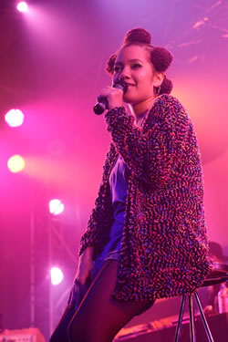 EMI MARIA / cross over - CDJournal