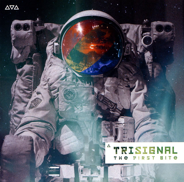 トライシグナル / ザ・ファースト・バイト - CDJournal