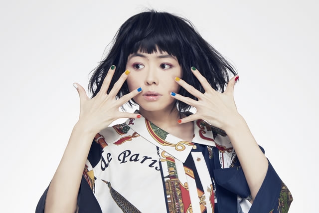 インタビュー：上原ひろみ、ニュアンス豊かな“色彩”に満ちた10年ぶりのソロ・ピアノ・アルバム『Spectrum』を発表 - CDJournal ...