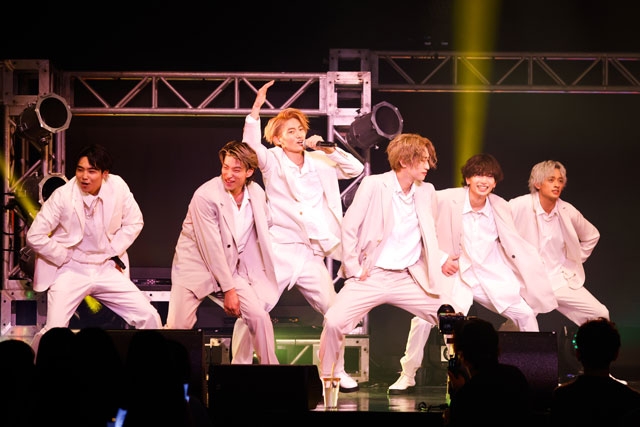 WATWING、初のZeppツアー満員御礼 NOA＆BUDDiiSとのツーマン・イベント発表 - CDJournal ニュース