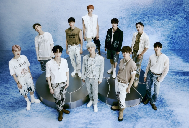 THE BOYZ、日本ツアー〈THE B-ZONE〉が神戸でスタート エネルギッシュなステージで観客を魅了 - CDJournal ニュース